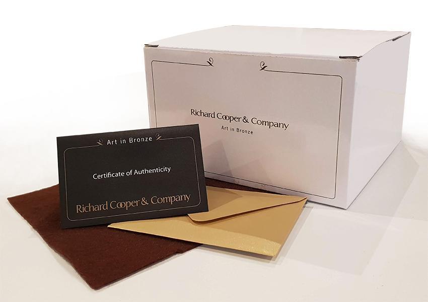 Robin Bronze Sculpture by Dean Kendrick (Richard Cooper) | Bronze Gifts