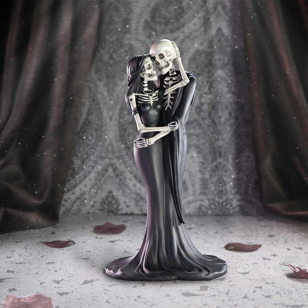 Eternal Embrace Gothic Skeletons Figurine 24cm | Gothic Gifts