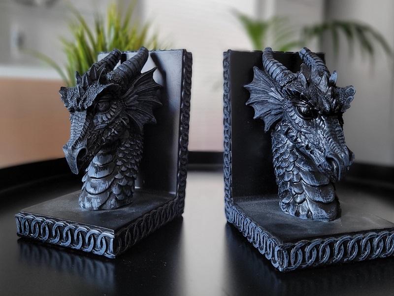 Dragon bookends store